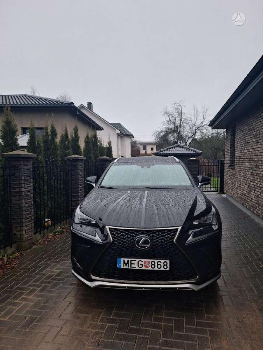 Black Lexus NX 300h 2018 in Vilnius, with an engine capacity of 2.50 L and mileage of 224 thousand km for 30555 €, photo 2 on AUTOMOTO.COM.LV