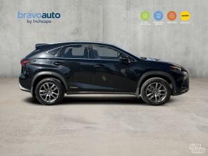 Черный Лексус NX 300h 2018 в Каунас, объемом двигателя 2.50 л и пробегом 148 тыс. км за 26272 €, фото 7 на AUTOMOTO.COM.LV