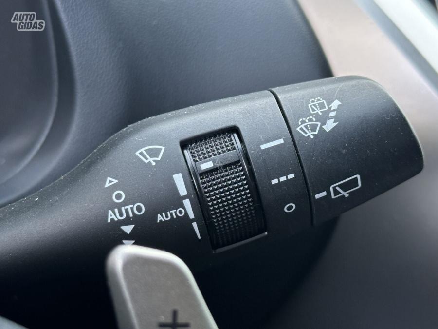 Черный Лексус NX 300h 2018 в Каунас, объемом двигателя 2.50 л и пробегом 148 тыс. км за 26272 €, фото 19 на AUTOMOTO.COM.LV