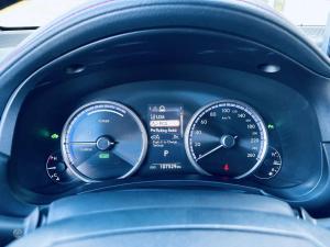 Черный Лексус NX 300h 2018 в Вильнюс, объемом двигателя 2.49 л и пробегом 107 тыс. км за 28800 €, фото 22 на AUTOMOTO.COM.LV