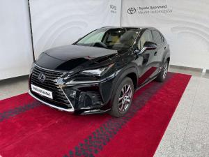 Melns Lexus NX 300h 2018 Šauļi, ar dzinēja tilpumu 2.49 L un nobraukumu 126 tūkst. km par 28900 €, foto  vietnē AUTOMOTO.COM.LV