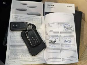 Melns Lexus NX 300h 2018 Šauļi, ar dzinēja tilpumu 2.49 L un nobraukumu 126 tūkst. km par 28900 €, foto 31 vietnē AUTOMOTO.COM.LV