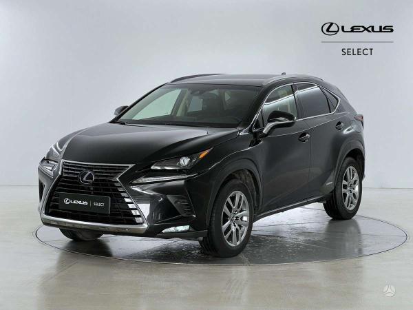 Черный Лексус NX 300h 2018 в Вильнюс, объемом двигателя 2.49 л и пробегом 126 тыс. км за 29900 €, фото 1 на AUTOMOTO.COM.LV