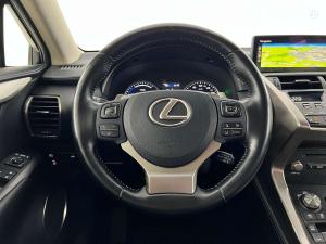 Melns Lexus NX 300h 2018 Viļņa, ar dzinēja tilpumu 2.49 L un nobraukumu 126 tūkst. km par 29900 €, foto 13 vietnē AUTOMOTO.COM.LV