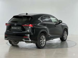 Melns Lexus NX 300h 2018 Viļņa, ar dzinēja tilpumu 2.49 L un nobraukumu 126 tūkst. km par 29900 €, foto 21 vietnē AUTOMOTO.COM.LV