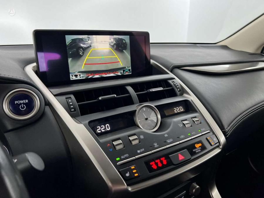Melns Lexus NX 300h 2018 Viļņa, ar dzinēja tilpumu 2.49 L un nobraukumu 126 tūkst. km par 29900 €, foto 23 vietnē AUTOMOTO.COM.LV