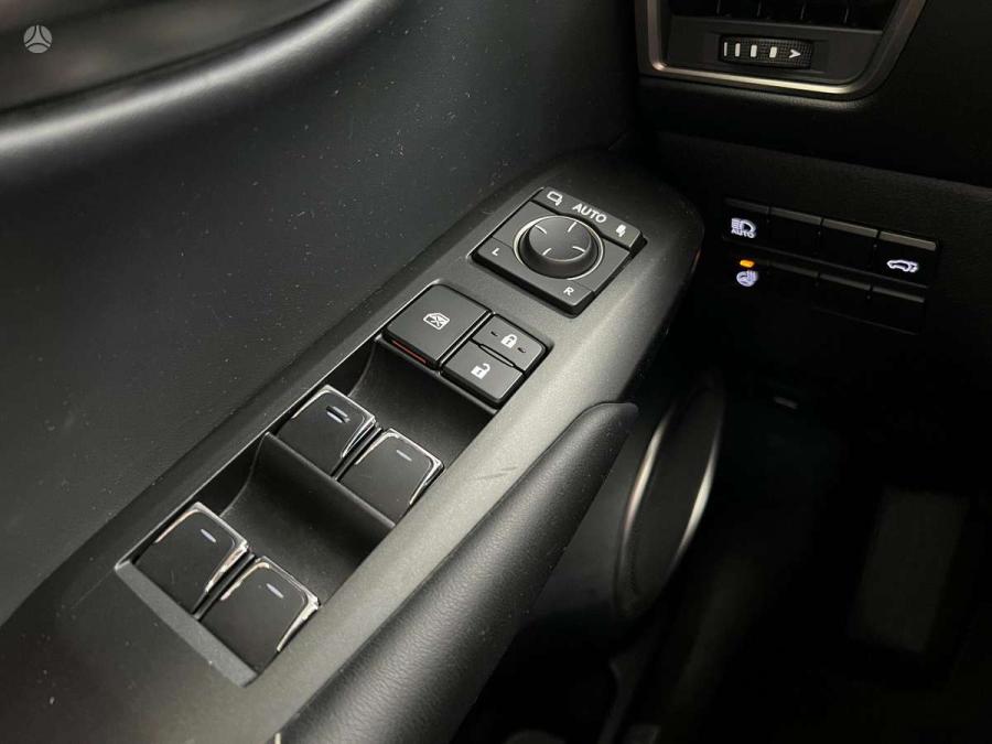 Melns Lexus NX 300h 2018 Viļņa, ar dzinēja tilpumu 2.49 L un nobraukumu 126 tūkst. km par 29900 €, foto 25 vietnē AUTOMOTO.COM.LV