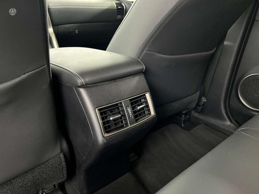 Melns Lexus NX 300h 2018 Viļņa, ar dzinēja tilpumu 2.49 L un nobraukumu 126 tūkst. km par 29900 €, foto 27 vietnē AUTOMOTO.COM.LV