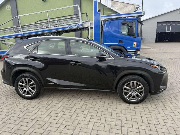 Lexus NX 300h 2018 Tauragė vietnē Melns Lexus NX 300h 2018 Tauragė, ar dzinēja tilpumu 2.50 L un nobraukumu 197 tūkst. km par 18900 €, foto 5 vietnē AUTOMOTO.COM.LV
