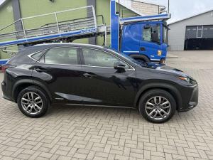 Melns Lexus NX 300h 2018 Tauragė, ar dzinēja tilpumu 2.50 L un nobraukumu 197 tūkst. km par 18900 €, foto 5 vietnē AUTOMOTO.COM.LV