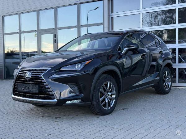 Black Lexus NX 300h 2018 in Vilnius, with an engine capacity of 2.49 L and mileage of 186 thousand km for 23000 €, photo 3 on AUTOMOTO.COM.LV