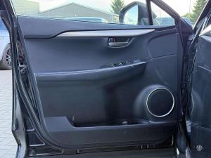Black Lexus NX 300h 2018 in Vilnius, with an engine capacity of 2.49 L and mileage of 186 thousand km for 23000 €, photo 25 on AUTOMOTO.COM.LV