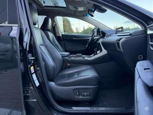 Black Lexus NX 300h 2018 in Vilnius, with an engine capacity of 2.49 L and mileage of 186 thousand km for 23000 €, photo 37 on AUTOMOTO.COM.LV