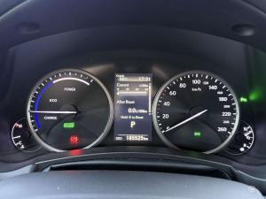 Black Lexus NX 300h 2018 in Vilnius, with an engine capacity of 2.49 L and mileage of 186 thousand km for 23000 €, photo 50 on AUTOMOTO.COM.LV
