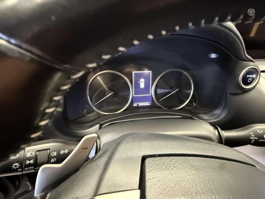Black Lexus NX 300h 2019 in Vilnius, with an engine capacity of 2.49 L and mileage of 185 thousand km for 23700 €, photo 14 on AUTOMOTO.COM.LV