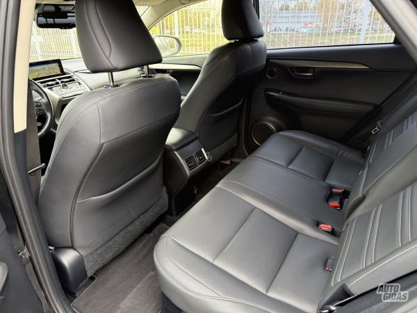 Melns Lexus NX 300h 2019 Viļņa, ar dzinēja tilpumu 2.50 L un nobraukumu 185 tūkst. km par 22700 €, foto 10 vietnē AUTOMOTO.COM.LV