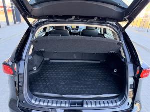 Black Lexus NX 300h 2019 in Vilnius, with an engine capacity of 2.50 L and mileage of 74 thousand km for 29500 €, photo 15 on AUTOMOTO.COM.LV