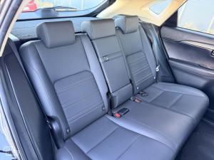 Black Lexus NX 300h 2019 in Vilnius, with an engine capacity of 2.50 L and mileage of 74 thousand km for 29500 €, photo 18 on AUTOMOTO.COM.LV