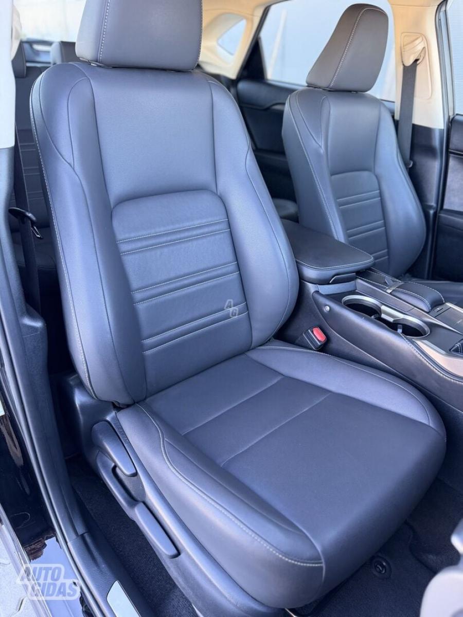 Black Lexus NX 300h 2019 in Vilnius, with an engine capacity of 2.50 L and mileage of 74 thousand km for 29500 €, photo 19 on AUTOMOTO.COM.LV