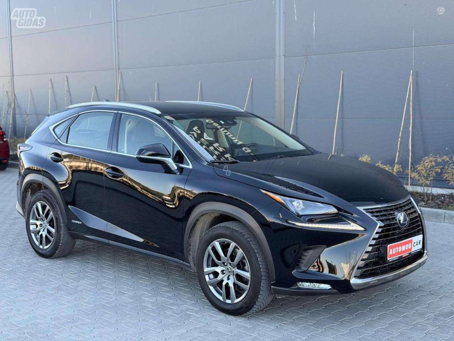 Melns Lexus NX 300h 2019 Viļņa, ar dzinēja tilpumu 0.00 L un nobraukumu 74 tūkst. km par 29500 €, foto 5 vietnē AUTOMOTO.COM.LV