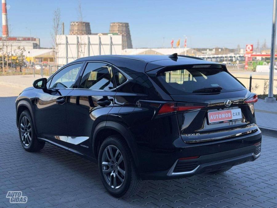 Melns Lexus NX 300h 2019 Viļņa, ar dzinēja tilpumu 2.50 L un nobraukumu 74 tūkst. km par 29500 €, foto 8 vietnē AUTOMOTO.COM.LV