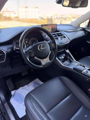 Melns Lexus NX 300h 2019 Viļņa, ar dzinēja tilpumu 2.50 L un nobraukumu 74 tūkst. km par 29500 €, foto 10 vietnē AUTOMOTO.COM.LV