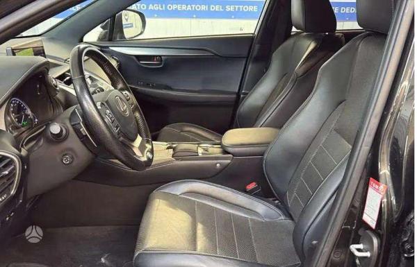 Melns Lexus NX 300h 2019 Kauņa, ar dzinēja tilpumu 2.49 L un nobraukumu 141 tūkst. km par 28600 €, foto 9 vietnē AUTOMOTO.COM.LV