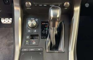 Melns Lexus NX 300h 2019 Kauņa, ar dzinēja tilpumu 2.49 L un nobraukumu 141 tūkst. km par 28600 €, foto 12 vietnē AUTOMOTO.COM.LV