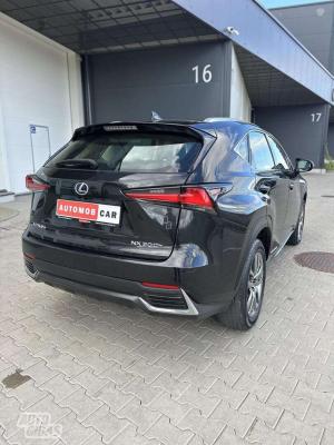 Черный Лексус NX 300h 2020 в Вильнюс, объемом двигателя 2.50 л и пробегом 73 тыс. км за 28890 €, фото 11 на AUTOMOTO.COM.LV