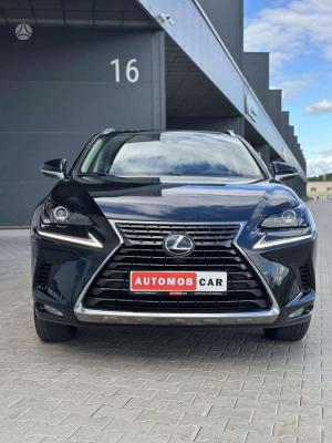 Black Lexus NX 300h 2020 in Vilnius, with an engine capacity of 2.49 L and mileage of 73 thousand km for 28890 €, photo 4 on AUTOMOTO.COM.LV