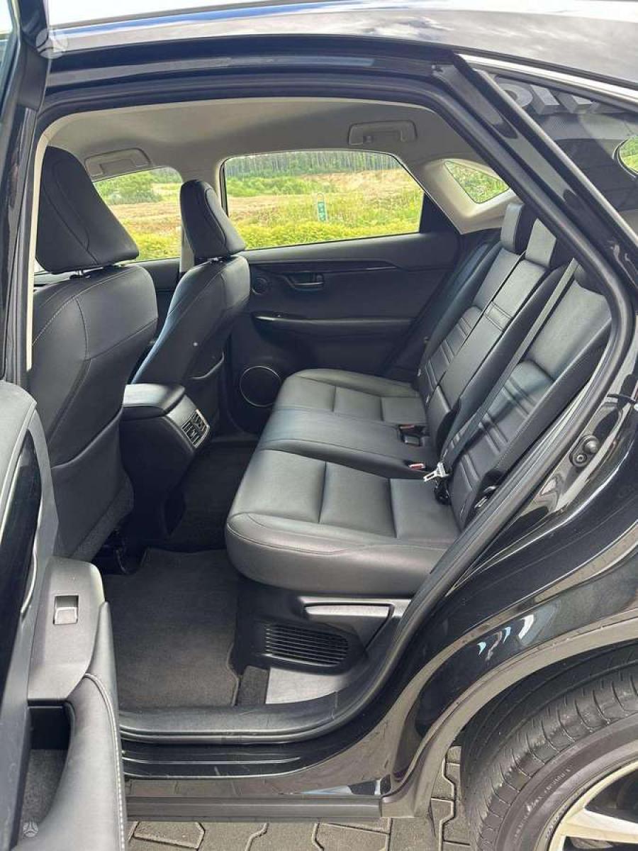 Black Lexus NX 300h 2020 in Vilnius, with an engine capacity of 2.49 L and mileage of 73 thousand km for 28890 €, photo 17 on AUTOMOTO.COM.LV
