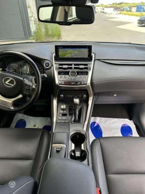 Black Lexus NX 300h 2020 in Vilnius, with an engine capacity of 2.49 L and mileage of 73 thousand km for 28890 €, photo 24 on AUTOMOTO.COM.LV