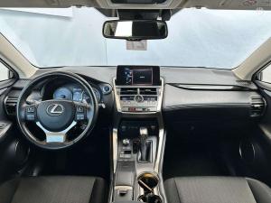 Черный Лексус NX 300h 2020 в Вильнюс, объемом двигателя 2.49 л и пробегом 166 тыс. км за 24079 €, фото 12 на AUTOMOTO.COM.LV