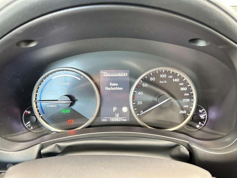 Черный Лексус NX 300h 2020 в Вильнюс, объемом двигателя 2.49 л и пробегом 166 тыс. км за 24079 €, фото 14 на AUTOMOTO.COM.LV