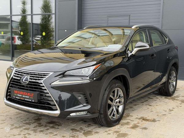 Melns Lexus NX 300h 2020 Viļņa, ar dzinēja tilpumu 2.49 L un nobraukumu 107 tūkst. km par 28888 €, foto 2 vietnē AUTOMOTO.COM.LV