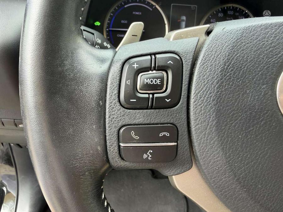 Melns Lexus NX 300h 2020 Viļņa, ar dzinēja tilpumu 2.49 L un nobraukumu 107 tūkst. km par 28888 €, foto 18 vietnē AUTOMOTO.COM.LV
