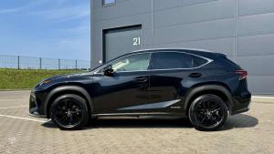 Melns Lexus NX 300h 2021 Viļņa, ar dzinēja tilpumu 2.49 L un nobraukumu 96 tūkst. km par 29990 €, foto 7 vietnē AUTOMOTO.COM.LV