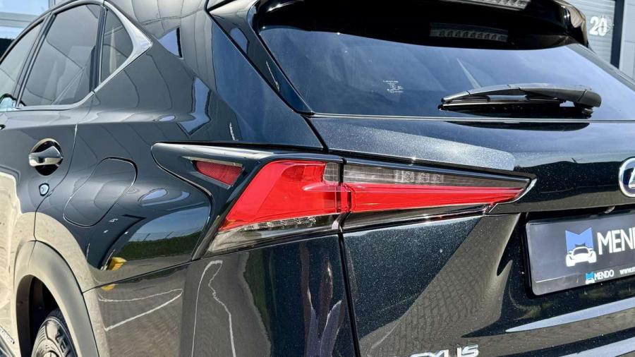 Melns Lexus NX 300h 2021 Viļņa, ar dzinēja tilpumu 2.49 L un nobraukumu 96 tūkst. km par 29990 €, foto 11 vietnē AUTOMOTO.COM.LV