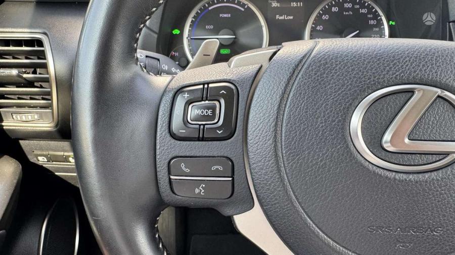 Melns Lexus NX 300h 2021 Viļņa, ar dzinēja tilpumu 2.49 L un nobraukumu 96 tūkst. km par 29990 €, foto 27 vietnē AUTOMOTO.COM.LV