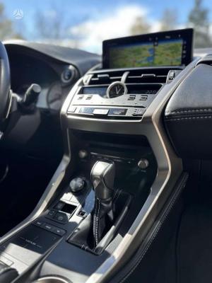 Black Lexus NX 300h 2021 in Vilnius, with an engine capacity of 2.50 L and mileage of 96 thousand km for 20650 €, photo 26 on AUTOMOTO.COM.LV