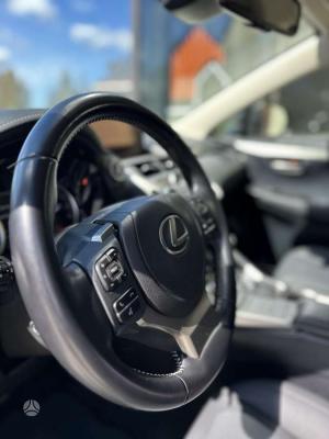 Black Lexus NX 300h 2021 in Vilnius, with an engine capacity of 2.50 L and mileage of 96 thousand km for 20650 €, photo 38 on AUTOMOTO.COM.LV
