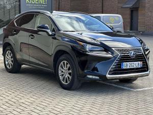 Black Lexus NX 300h 2021 in Vilnius, with an engine capacity of 2.50 L and mileage of 96 thousand km for 20650 €, photo 8 on AUTOMOTO.COM.LV