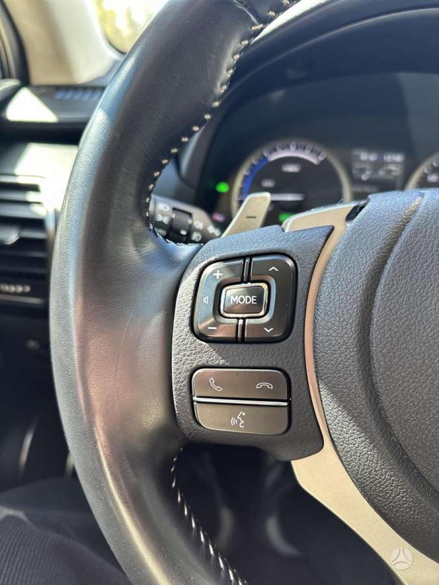 Black Lexus NX 300h 2021 in Vilnius, with an engine capacity of 2.50 L and mileage of 96 thousand km for 20650 €, photo 42 on AUTOMOTO.COM.LV