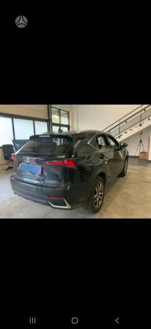 Melns Lexus NX 300h 2021 Viļņa, ar dzinēja tilpumu 2.49 L un nobraukumu 230 tūkst. km par 23000 €, foto 15 vietnē AUTOMOTO.COM.LV