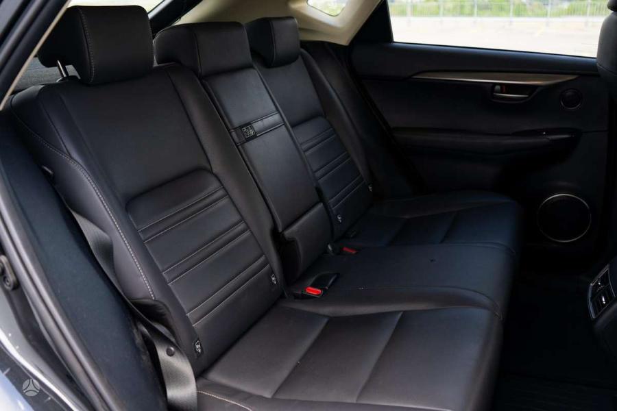 Black Lexus NX 300h 2021 in Vilnius, with an engine capacity of 2.50 L and mileage of 225 thousand km for 21000 €, photo 26 on AUTOMOTO.COM.LV