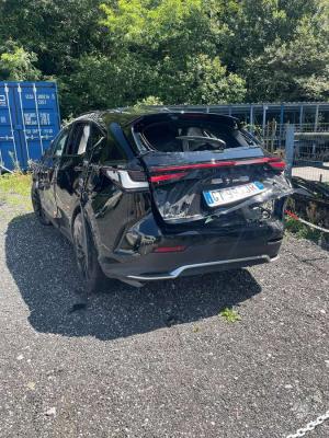 Black Lexus NX 300h 2024 in Vilkaviskis, with an engine capacity of 0.00 L and mileage of 33 thousand km for 9200 €, photo 8 on AUTOMOTO.COM.LV