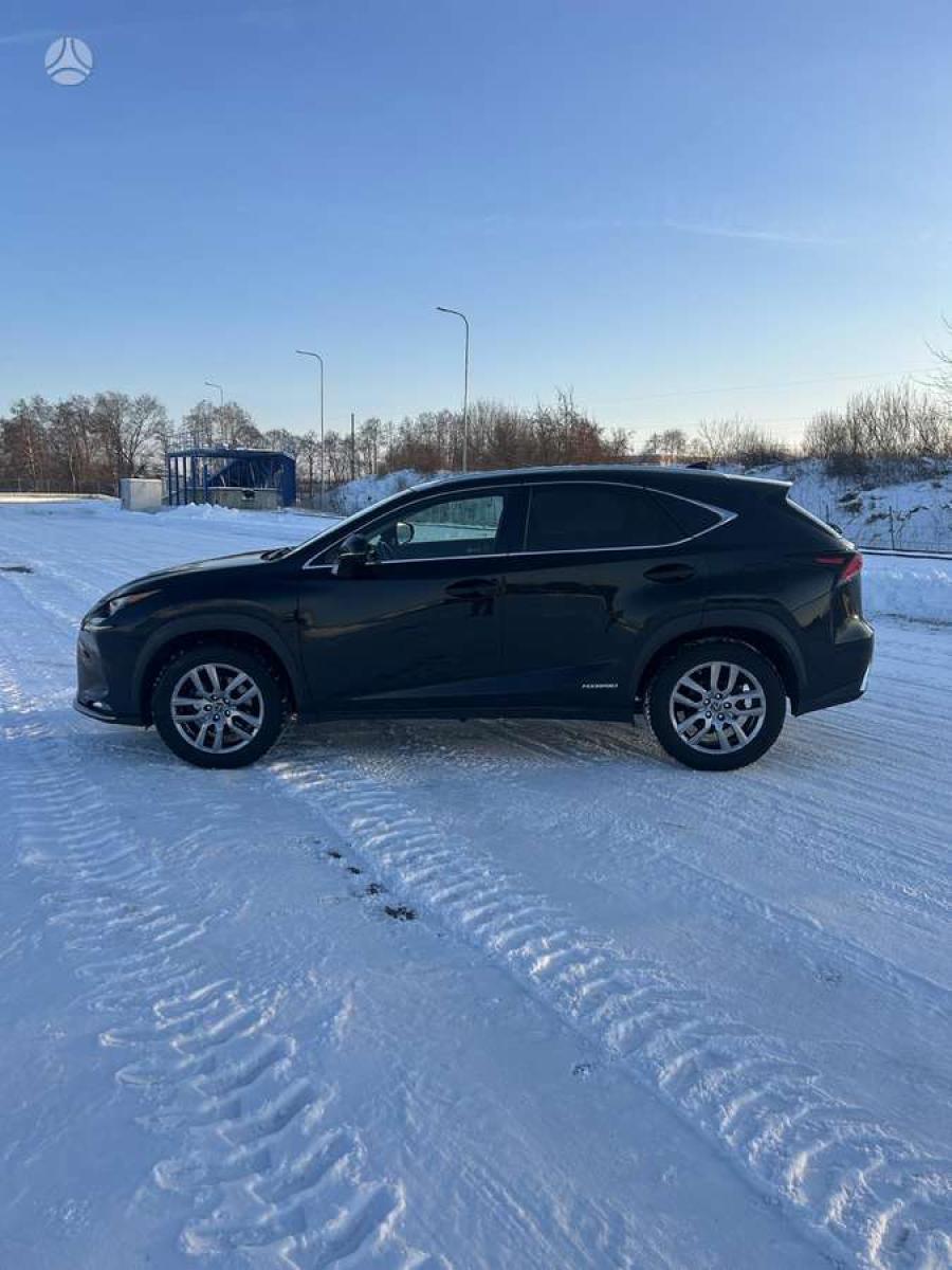 Melns Lexus NX 300h 2018 Viļņa, ar dzinēja tilpumu 0.00 L un nobraukumu 174 tūkst. km par 21500 €, foto 5 vietnē AUTOMOTO.COM.LV