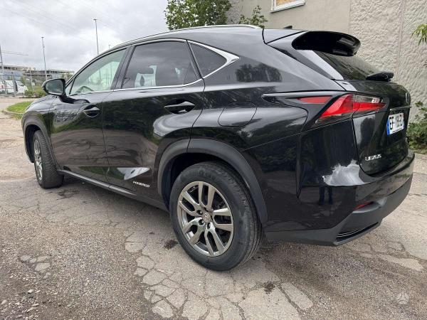 Black Lexus NX 300h 2016 in Vilnius, with an engine capacity of 0.00 L and mileage of 135 thousand km for 17200 €, photo 8 on AUTOMOTO.COM.LV
