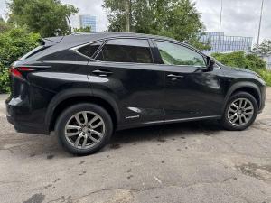 Черный Лексус NX 300h 2016 в Вильнюс, объемом двигателя 0.00 л и пробегом 135 тыс. км за 17200 €, фото 12 на AUTOMOTO.COM.LV