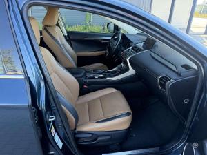 Синий Лексус NX 300h 2015 в Вильнюс, объемом двигателя 2.49 л и пробегом 204 тыс. км за 19600 €, фото 17 на AUTOMOTO.COM.LV